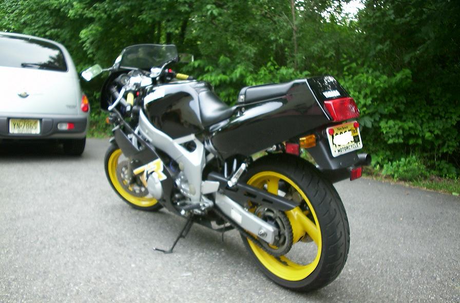 97' FZR 600 for sale - Pelican Parts Forums