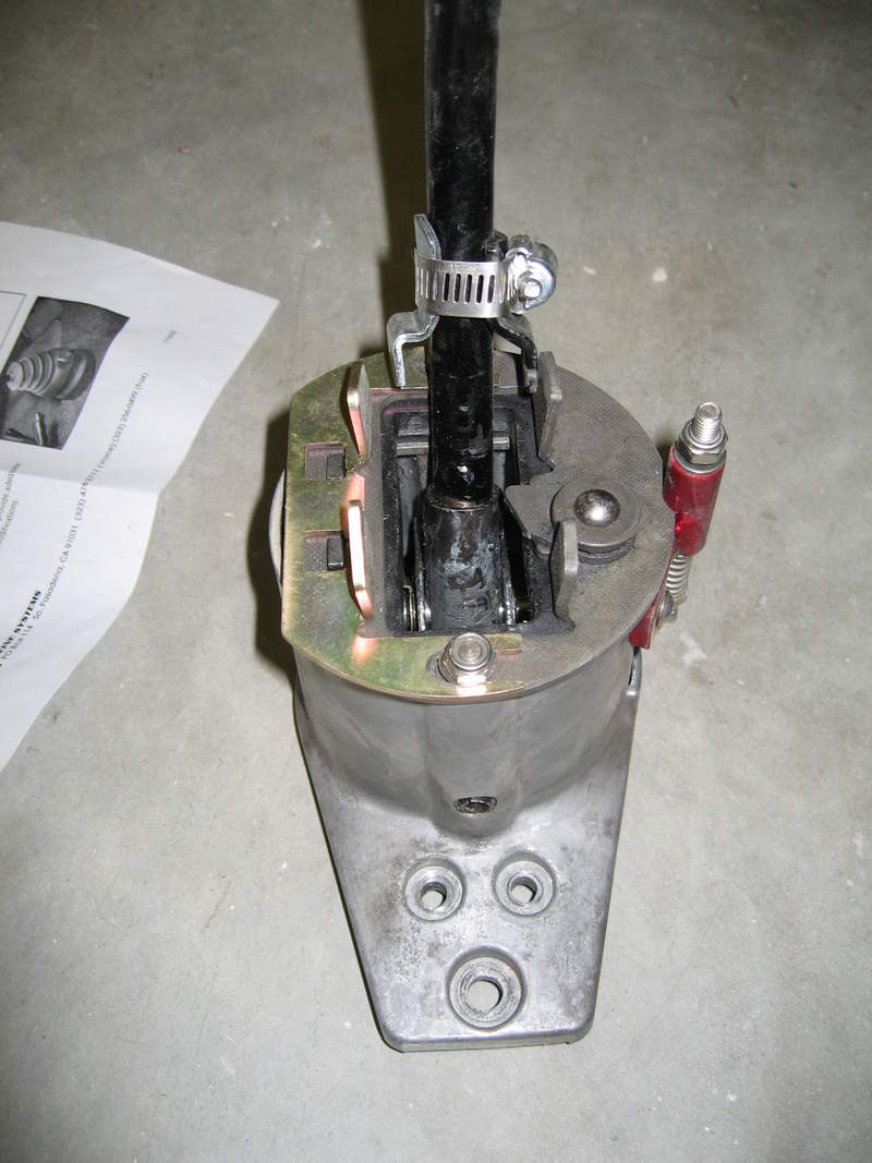 FS - 915 shifter w/ Seine Gate kit & Factory Short Shifter - Pelican ...