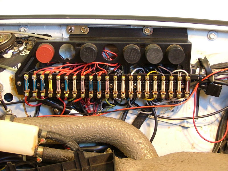 Pelican Parts Forums - pics of your sc fuse panel