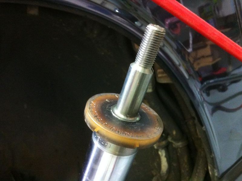 1987 911 Bilstein inserts for Boge strut housings - rubber bump stop ...