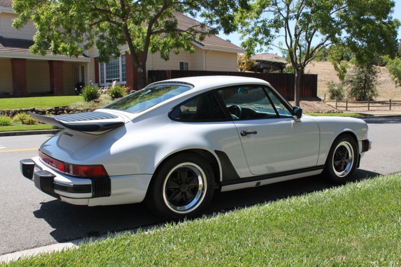 85 911 Marble grey/Blue leather - Pelican Parts Forums