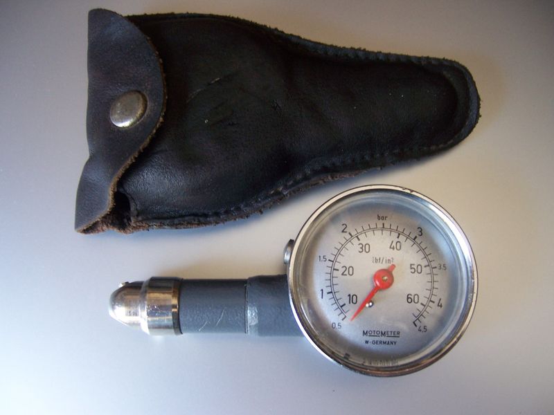 MotoMeter air pressure gauge - Pelican Parts Forums