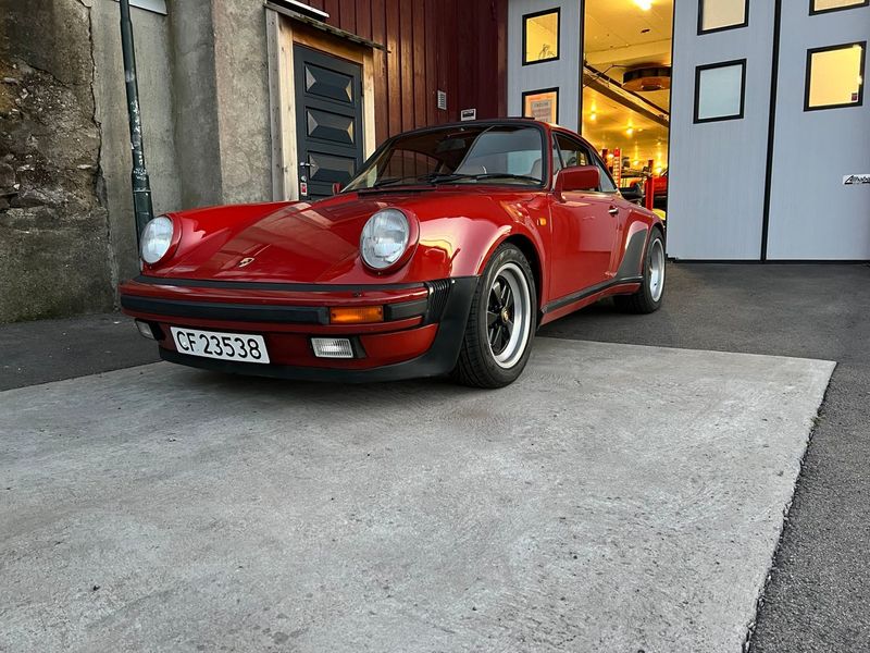 Porsche 930 7+9 Fuchs on new toyo tires - Pelican Parts Forums