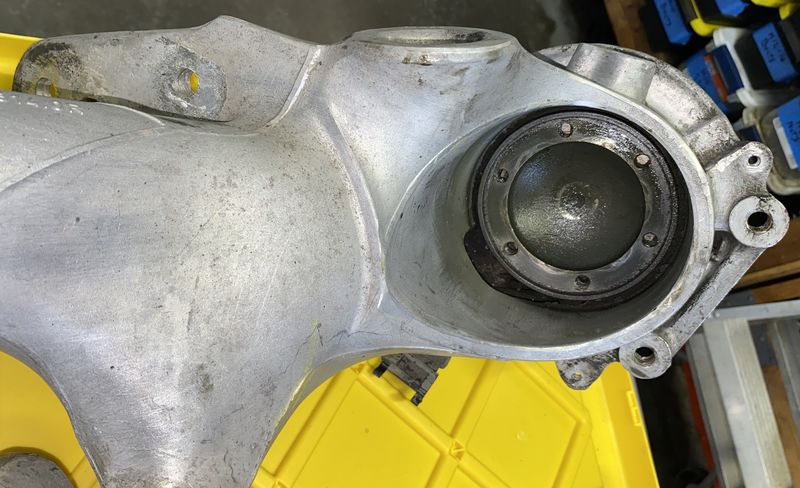 FS - Piar of 944 Turbo Rear Trailing Arms - Pelican Parts Forums