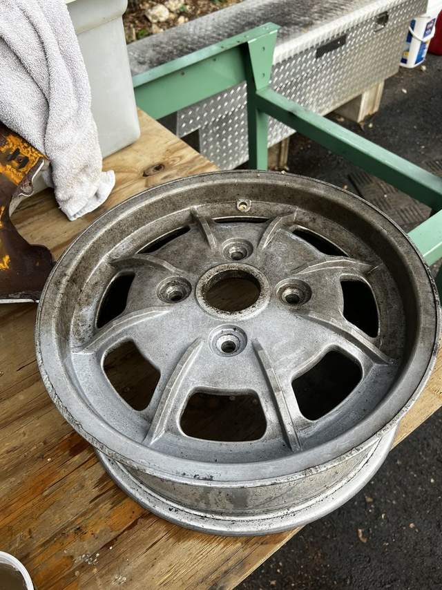 Cleaning up oxidized aluminum - Pelican Parts Forums