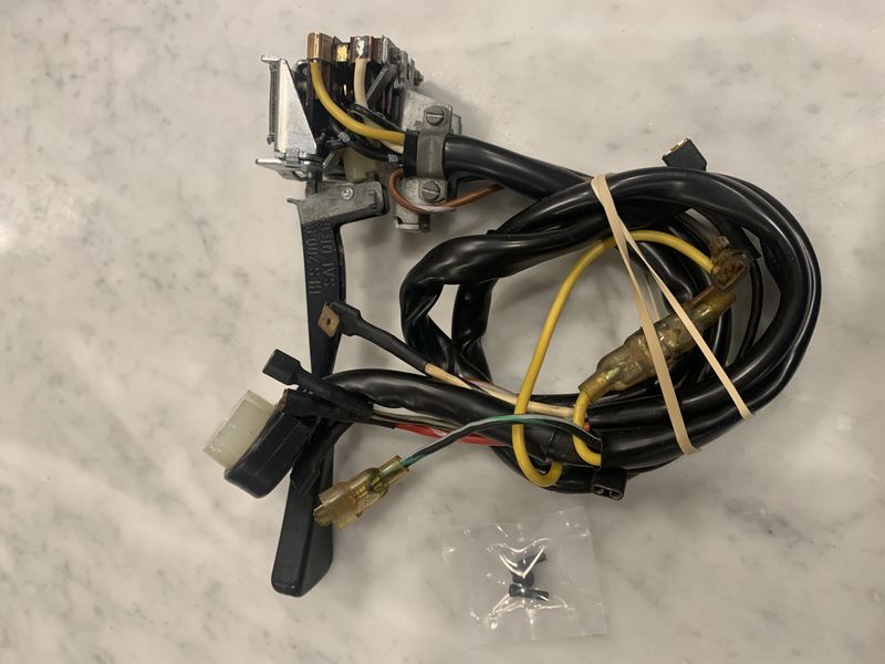 SWF Turn Signal Switch 1970-73 911.613.301.00 - Pelican Parts Forums