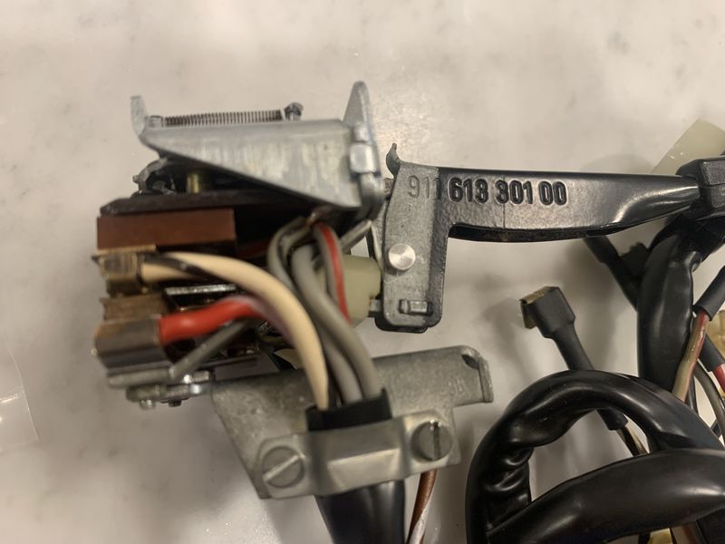 SWF Turn Signal Switch 1970-73 911.613.301.00 - Pelican Parts Forums