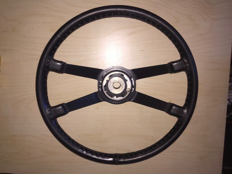 FS Early 911 400mm steering wheel - Pelican Parts Forums