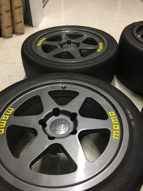 Momo Heritage 6 forged 18" wheels - Pelican Parts Forums