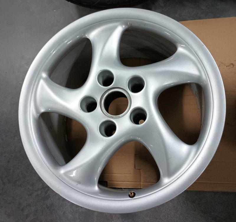 FS: Porsche 993 OEM 18 wheel set *WB* - Pelican Parts Forums
