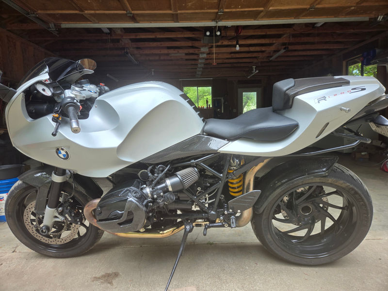 Getting acquainted with R1200S - Pelican Parts Forums