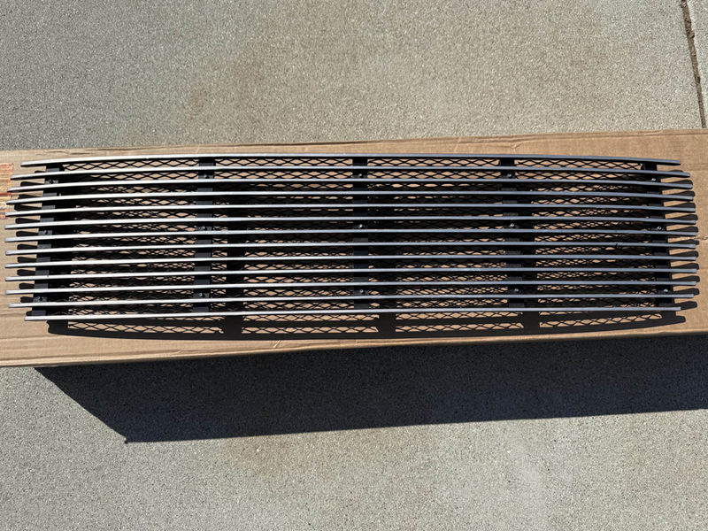 FS: Black and Silver Metal 5 Bar Mesh Engine Grille - Pelican Parts Forums
