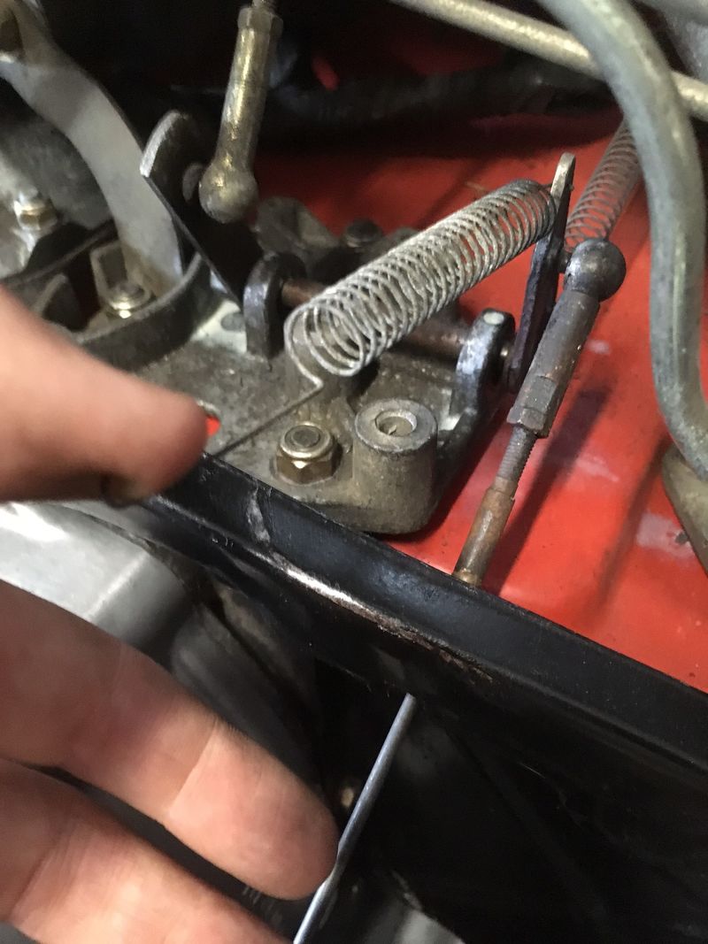 Throttle Springs on Engine Mechanism?? - Pelican Parts Forums